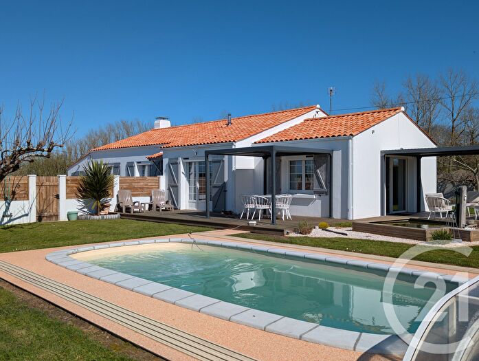 Maison à vendre - Saint-Gervais - 5 pièces - 3 chambres