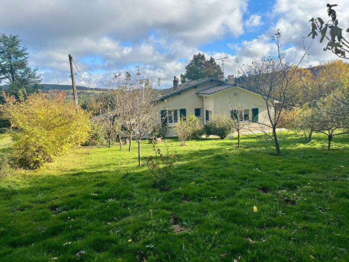 Maison à vendre - Laprade - 4 pièces - 2 chambres
