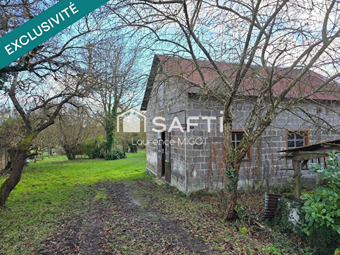 Maison à vendre - Issé - 2 pièces - 1 chambre