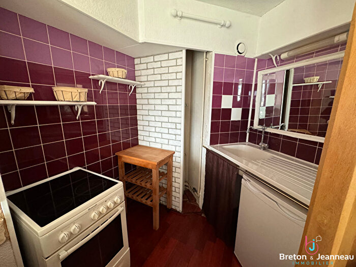 Laval, Pavement - Appartement 2 pièces à vendre
