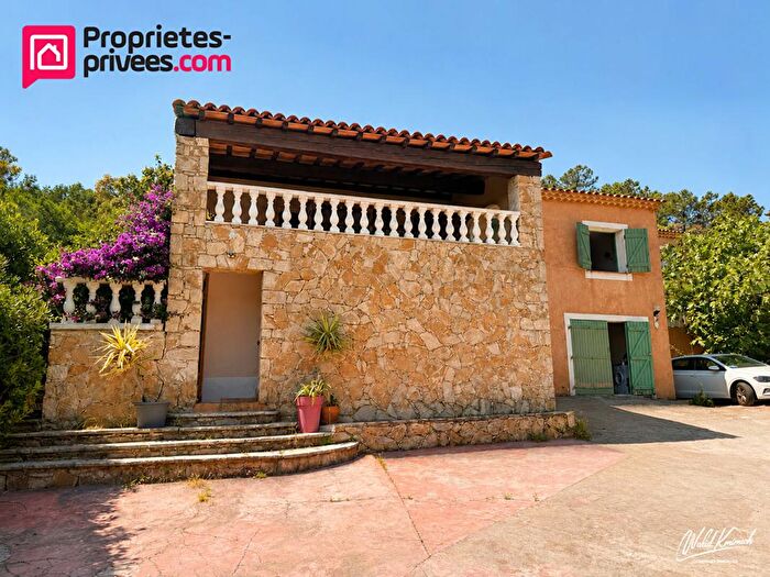 Maison 11 pièces à vendre - Saint-Raphaël, Veyssières