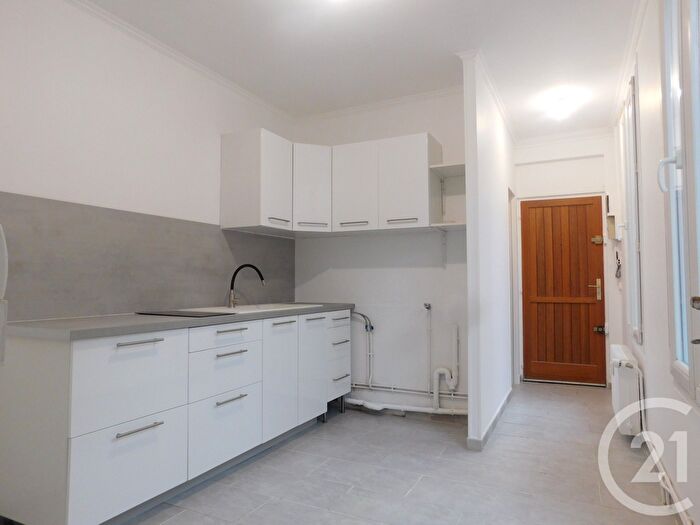 Appartement 1 pièce à louer à Étampes, Saint-Martin, Saint-Gilles
