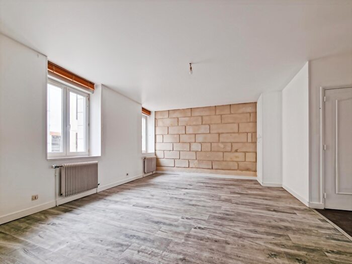 Appartement 3 pièces à Châtellerault, Est, à louer