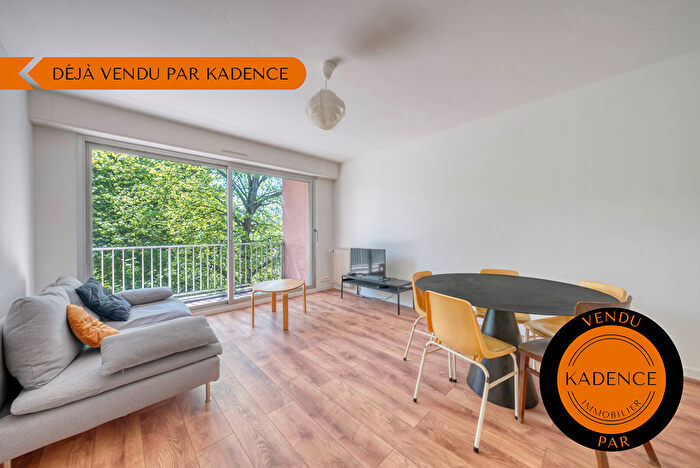 Appartement à vendre - Quartiers Sud-Est, Italie - 4 pièces - 3 chambres