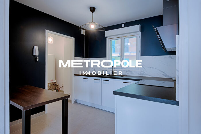 Bourgoin-Jallieu, Pré-Bénit, Quais - Appartement 2 pièces à louer
