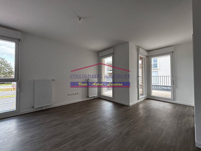 Appartement à louer - Coulommiers - 2 pièces - 1 chambre