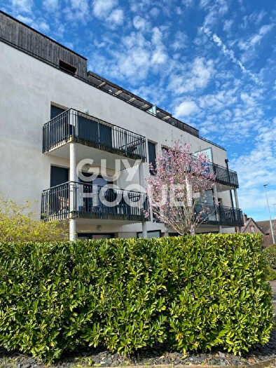 Appartement à louer - Pont-Sainte-Marie - 2 pièces - 1 chambre