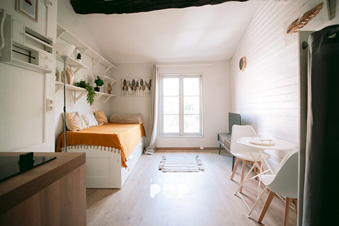 Périgueux, Centre-ville, La Gare, Saint-Martin : Appartement 1 pièce à louer