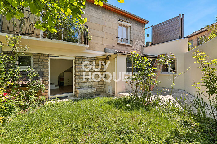 Noisy-le-Sec, Haut Goulet : Maison 7 pièces à vendre