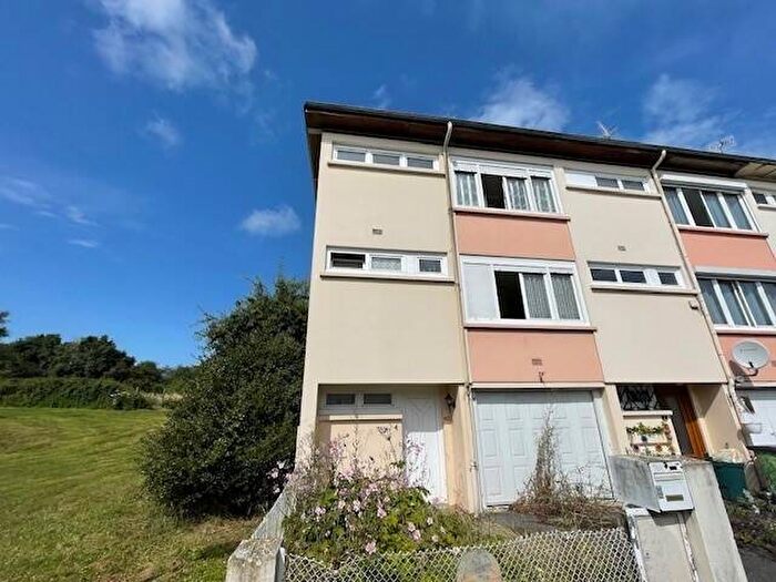 Maison à louer - Noyon - 3 pièces - 2 chambres