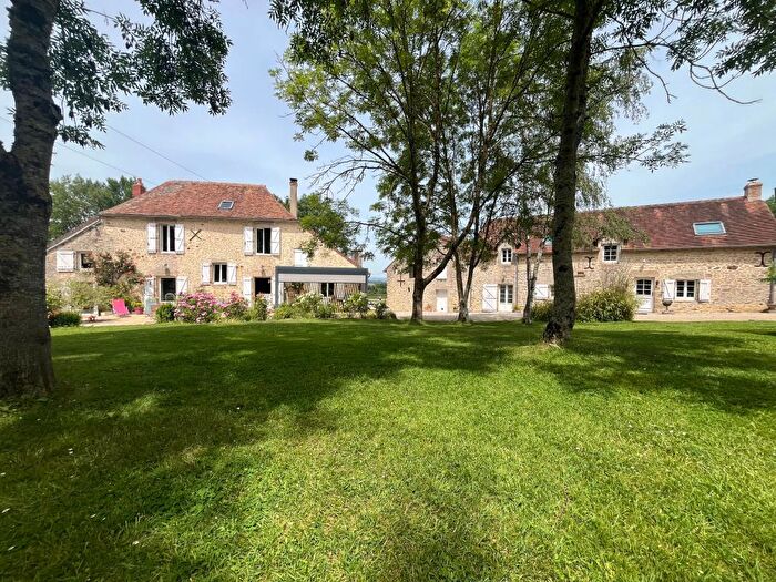 Maison 13 pièces à Alençon, Coeur de Ville, à vendre