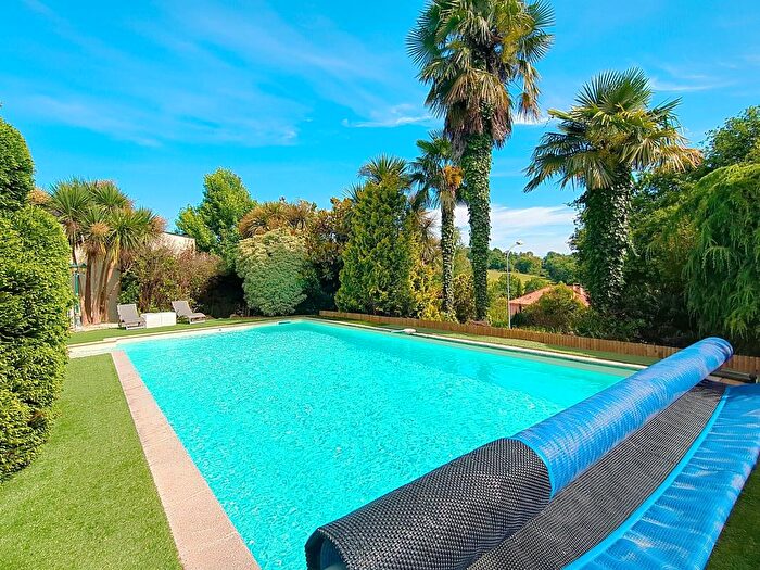 Maison à vendre - Serres-Castet - 5 pièces - 4 chambres