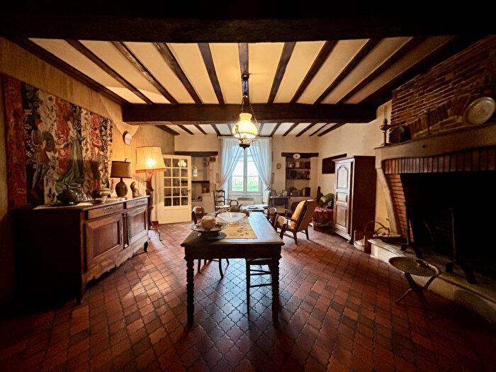 Maison à vendre - Moulismes - 7 pièces - 6 chambres