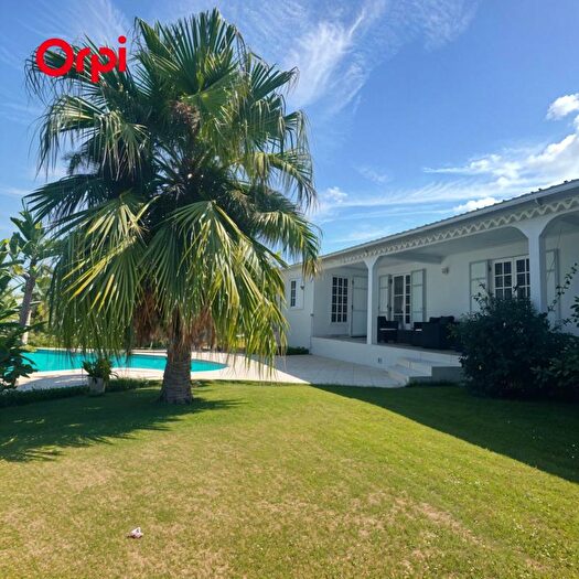 Maison à vendre - Les Avirons, Centre-ville, Bois de Nèfles, Le Ruisseau - 4 pièces - 3 chambres