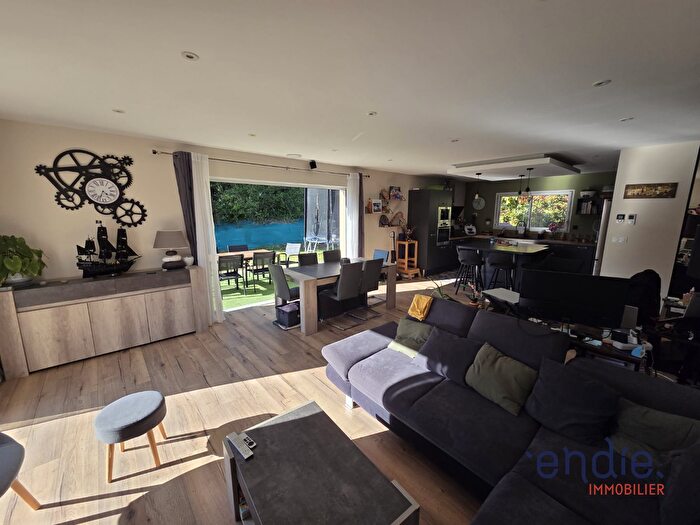 Maison à vendre - Gratentour - 4 pièces - 3 chambres