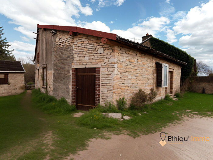 Maison à vendre - Jaucourt - 5 pièces - 3 chambres