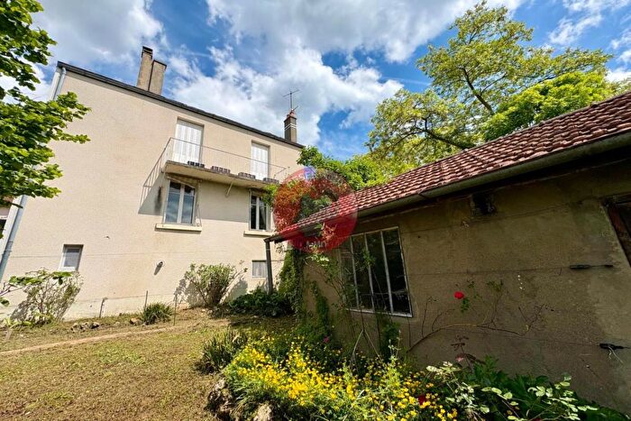 Maison 5 pièces à vendre à Montbard