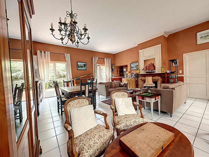 Maison à vendre - Montauban, Centre-ville - 6 pièces - 5 chambres