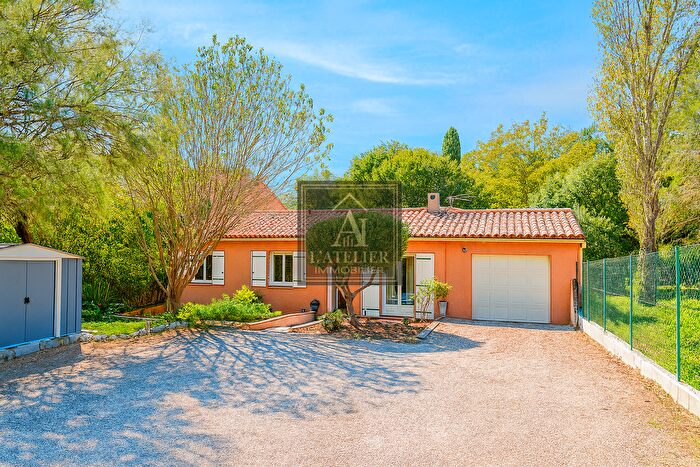 Maison à vendre - Solliès-Toucas - 5 pièces - 4 chambres