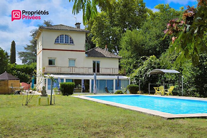 Maison 8 pièces à vendre - Sainte-Livrade-sur-Lot