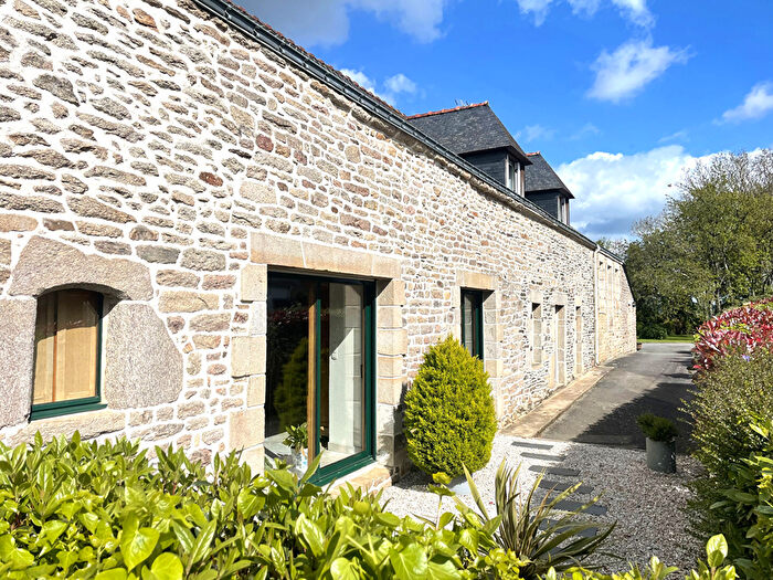 Maison à vendre - Elven - 8 pièces - 6 chambres