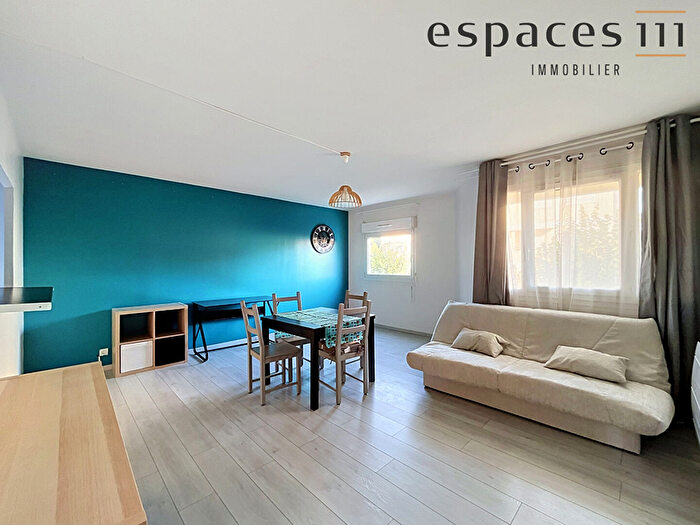 Appartement 3 pièces à louer à Guyancourt, Le Parc, Les Saules