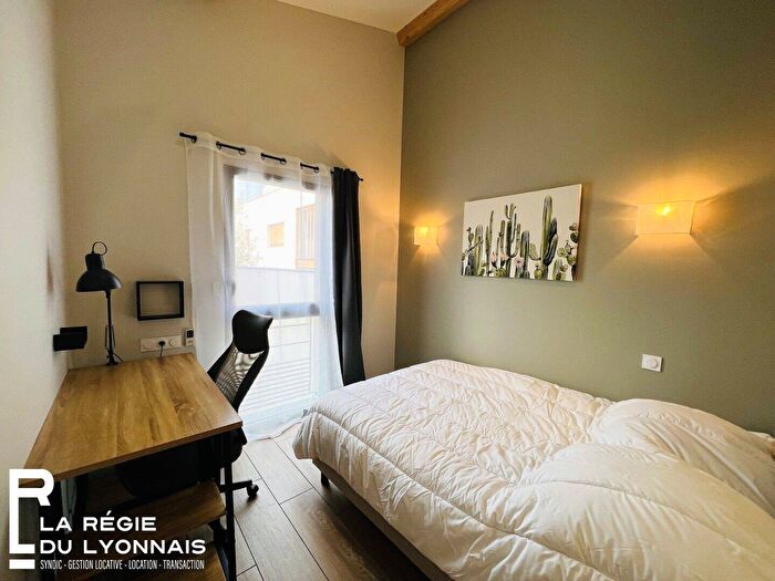 Appartement à louer - Montchat, Lyon ème arrondissement - 7 pièces - 1 chambre