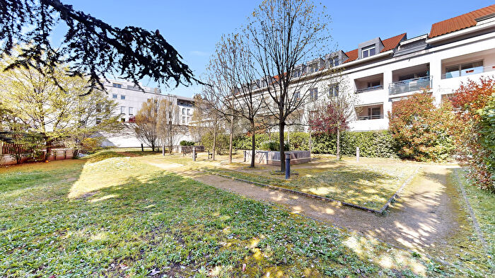 Appartement à vendre - Villeurbanne, Charmettes - 4 pièces - 3 chambres