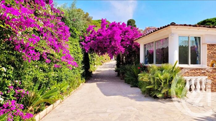 Maison à vendre - Sainte-Maxime, Saquèdes, Quilladou, Garonnette, Golfe - 4 pièces - 3 chambres