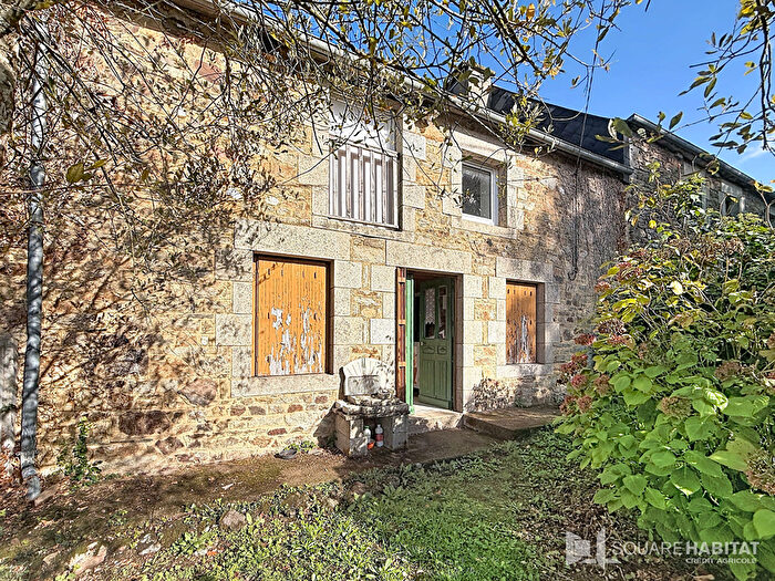 Saint-Malo-des-Trois-Fontaines : Maison 3 pièces à vendre