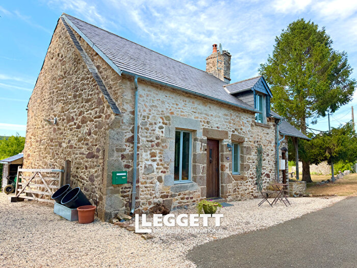 Maison 8 pièces à Pré-en-Pail, à vendre
