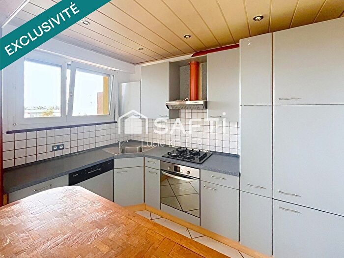 Appartement à vendre - Sarreguemines, Centre-ville - 3 pièces - 2 chambres
