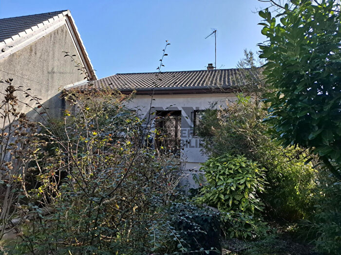 Maison à vendre - Pompey - 5 pièces - 3 chambres