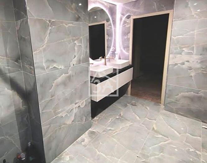 Maison à vendre - Saint-Omer - 7 pièces - 5 chambres