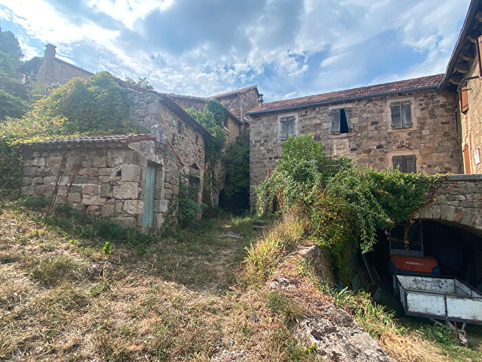 Maison 3 pièces à vendre - Saint-Pierre-le-Déchausselat, Saint-Pierre-Saint-Jean