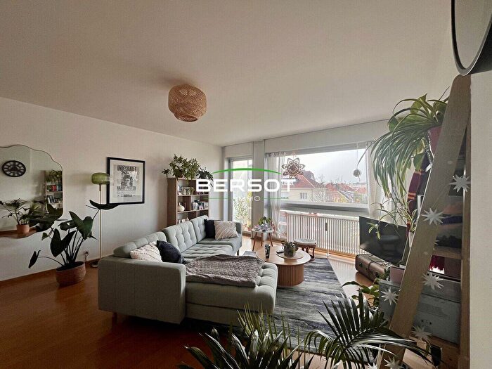 Appartement à louer - Butte, Grette, Besançon - 2 pièces - 1 chambre