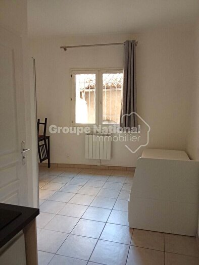 Appartement 1 pièce à louer - Centre Ville-La Roquette, Arles