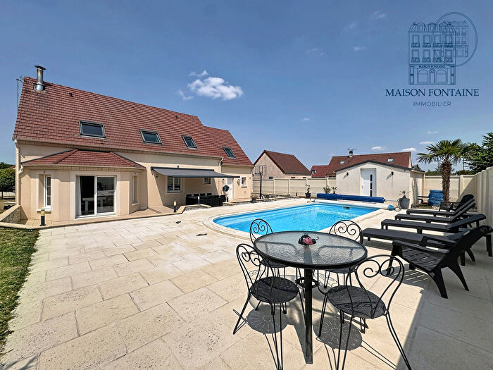 Freneuse : Maison 8 pièces à vendre