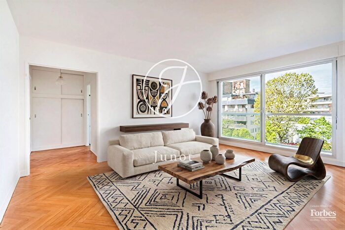 Neuilly-sur-Seine, Parc de Neuilly : Appartement 2 pièces à vendre
