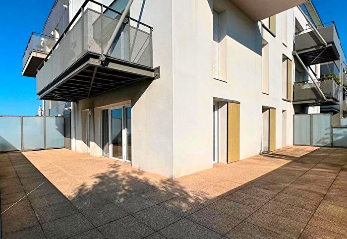 Appartement à vendre - Montlouis-sur-Loire - 3 pièces - 1 chambre