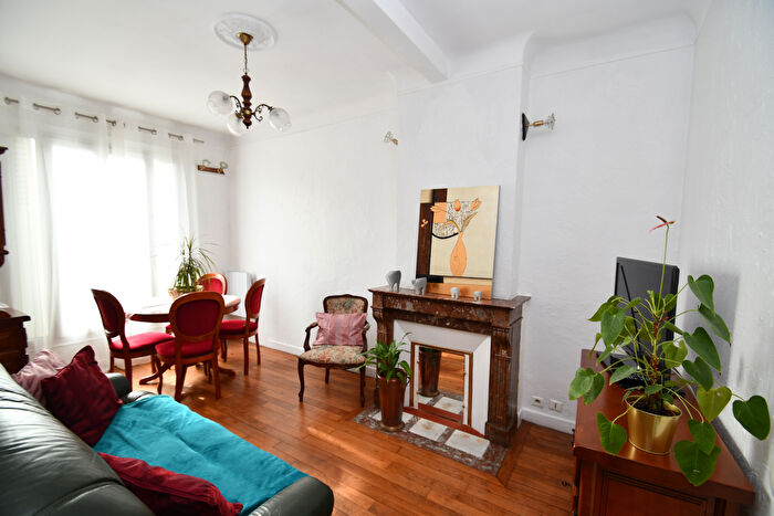 Appartement à vendre - Les Pavillons-sous-Bois, Centre-ville, Basoche - 3 pièces - 2 chambres