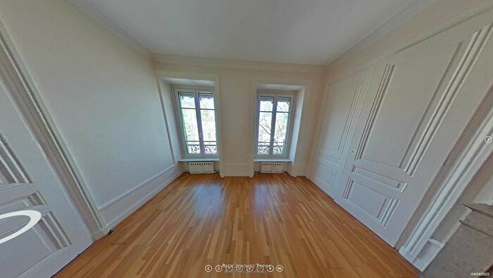 Appartement 2 pièces à Saint Louis, Lyon 7ème arrondissement, à louer