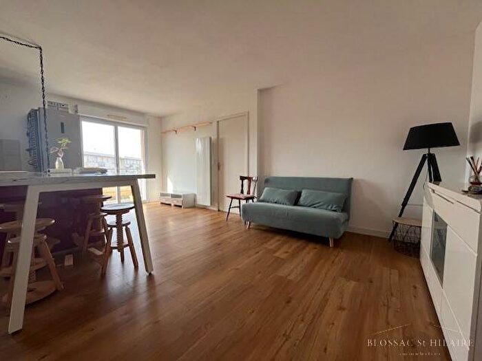 Appartement à louer - Poitiers - 2 pièces - 1 chambre