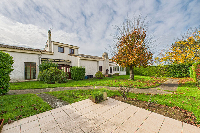 Maison à vendre - La Roche-sur-Yon, Pentagone, Pont-Morineau - 7 pièces - 4 chambres