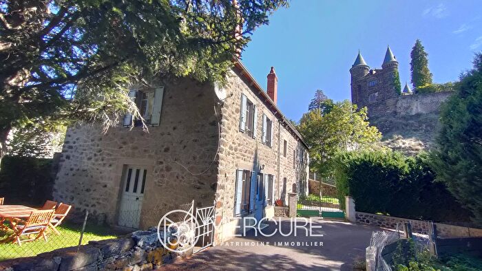 Maison à vendre - Andelat - 6 pièces - 8 chambres