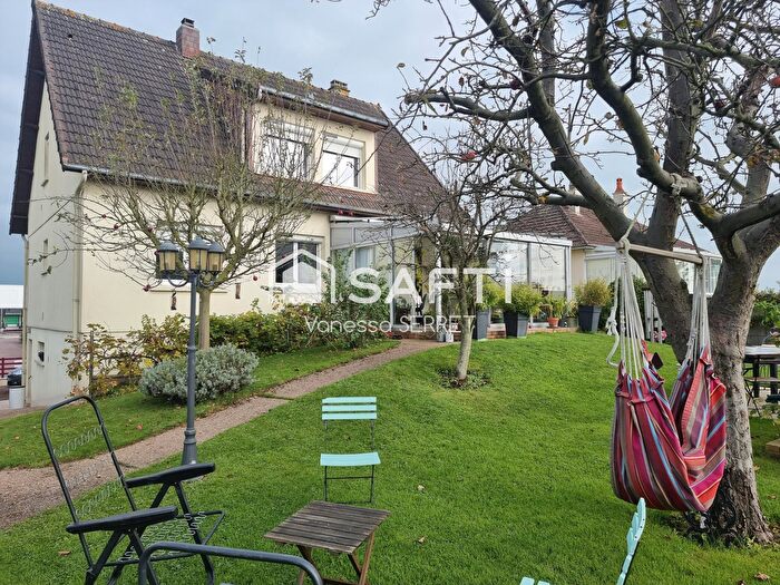 Maison à vendre - Saint-Hilaire-Petitville - 5 pièces - 4 chambres