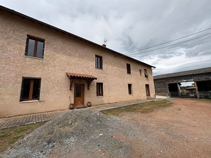 Vézelin-sur-Loire - Maison 6 pièces à louer