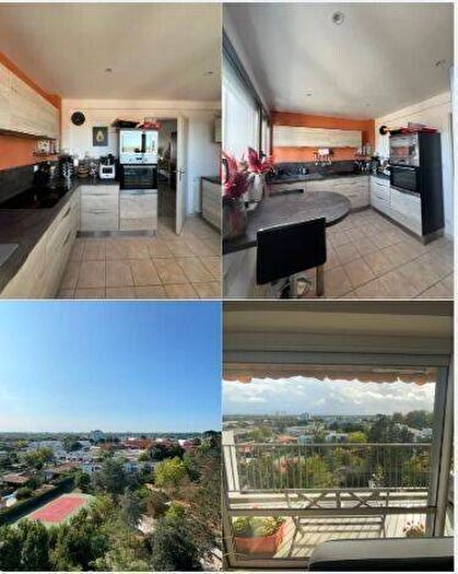 Appartement à louer - Zone Industrielle, Blanquefort - 4 pièces - 3 chambres