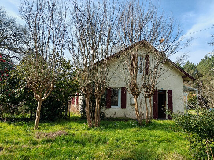 Maison à vendre - Mont-de-Marsan - 5 pièces - 4 chambres