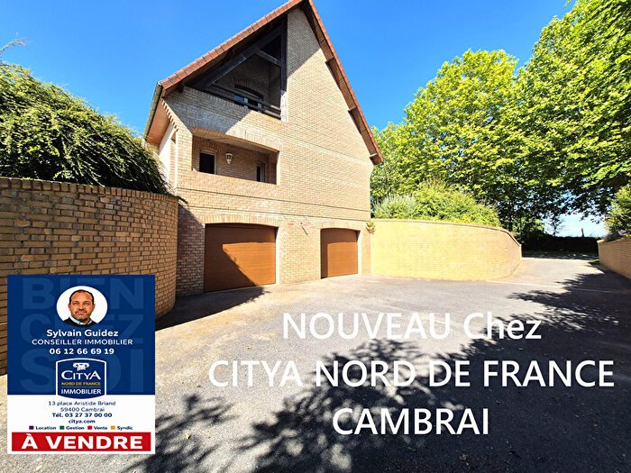 Maison 10 pièces à Awoingt, à vendre